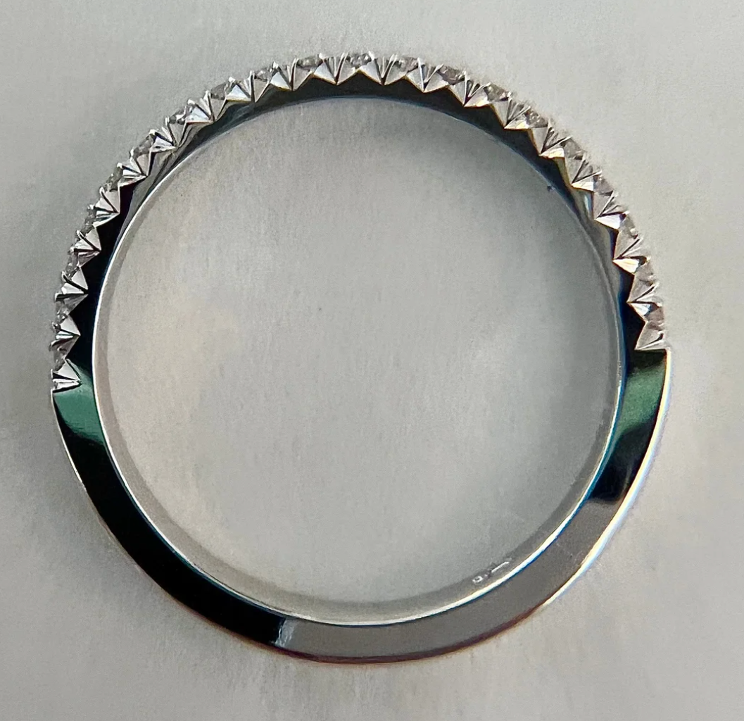 Fishtail French Pave 14K Gold Band Diamond Total Weight 0.25 cts. Coast ...